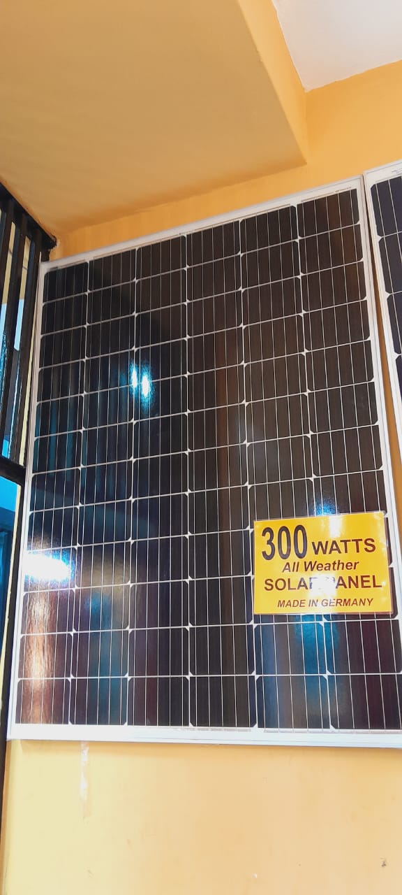 Solarmax 300watts all weather Germany Panel - toptoolsmachineries